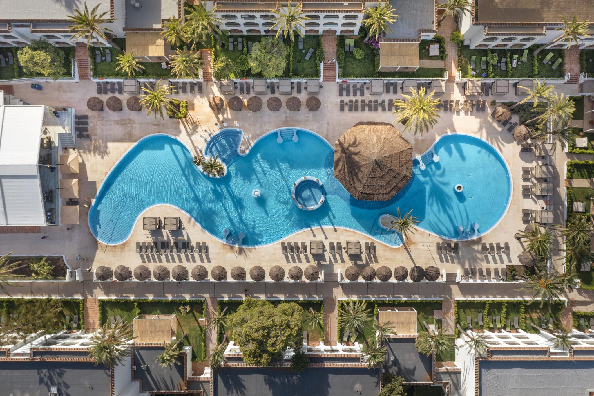 Victoria Hotels & Resorts - Victoria Hotels and Resorts